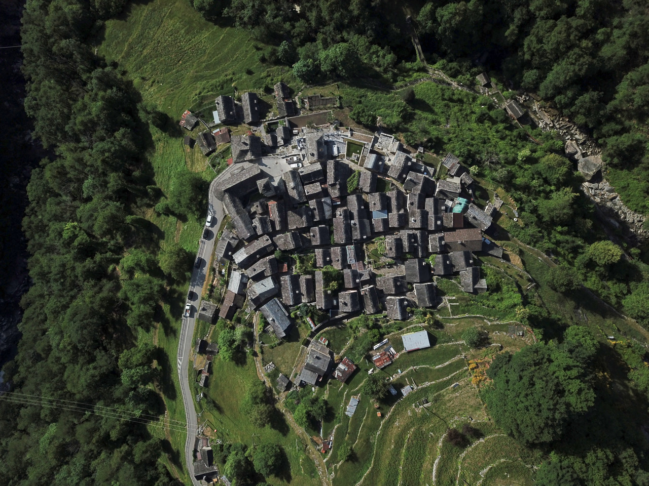 Incontri di Corippo: “Il territorio nel presente” raccontato da un ...